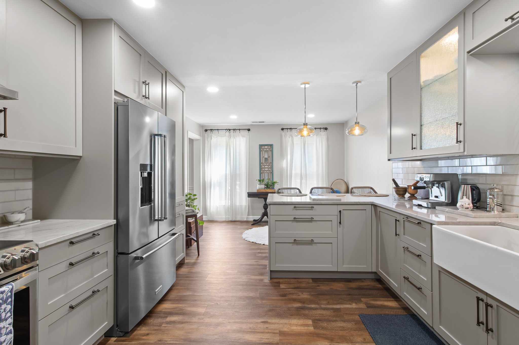 AART, Painted Silver Fox - Swedish Door